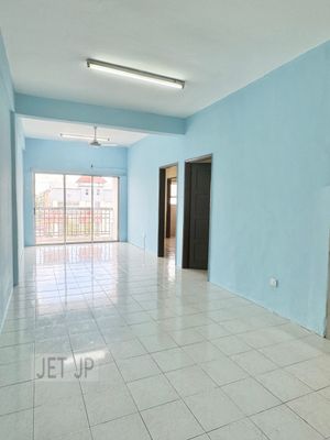 Good Condition Bayu Perdana Vista Indah Putra Apartment 870sft Klang ...