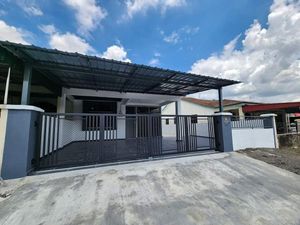 Klebang Restu Freehold Single Storey Intermediate Corner House Fully ...