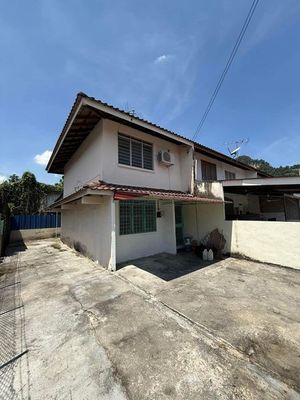 Taman Cempaka Ipoh Double Storey House Intermediate Corner house For ...