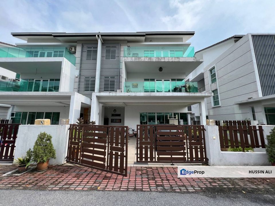 3 Storey Semi D 1080 Residence Puncak Saujana Kajang (BELOW MV ...