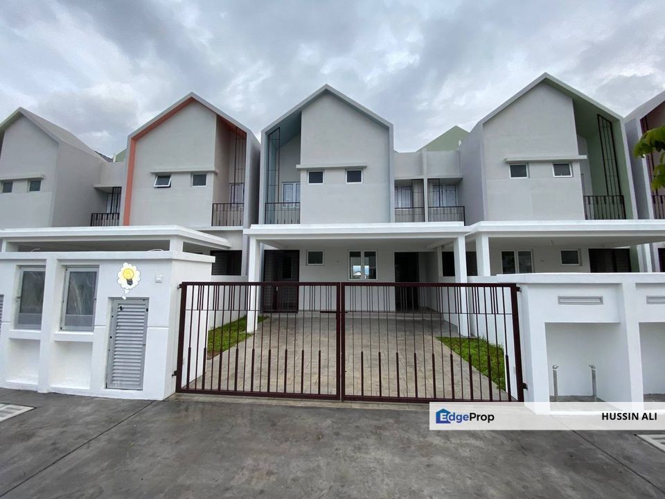 Serene Heights, Bangi-Semenyih, Double Storey Terrace (FACING LAKE ...