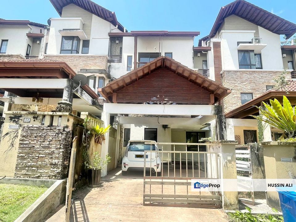 Laman Sanur, Seksyen 13, Shah Alam, 2.5 Storey Terrace (SPACIOUS BUILD ...