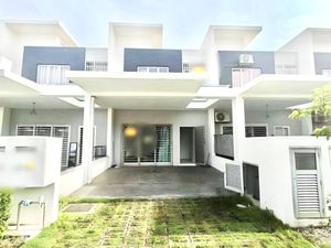 Casa Green Cybersouth for Sale @RM580,000 By IZZAT RIDZWAN | EdgeProp.my
