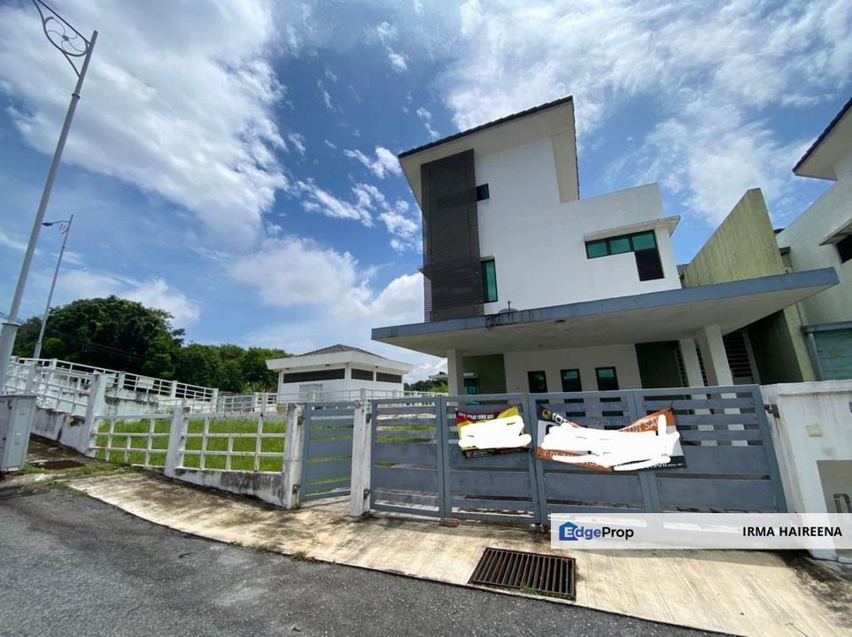 Semi D Corner Lot D'Ramal Prima Sg Ramal Dalam Bangi Kajang - Huge Land ...