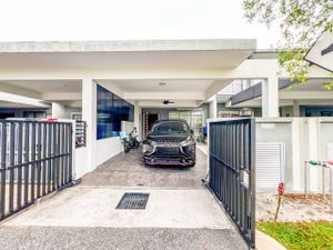 Facing Open Double Storey Albury 2, Jalan Tasik Senangin, Mantin ...