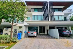 Fully Renovated Duta Villa 3 Storey Superlink Setia Alam House for Sale ...