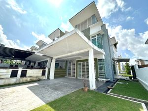 Double Storey Semi-D House Greenhill Residence, Seksyen U10, Shah Alam ...