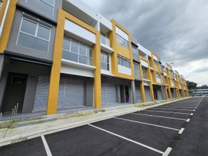 3 Storey Shoplot Molek Hub @ Taman Molek for Rental @RM9,000 By JANICE ...