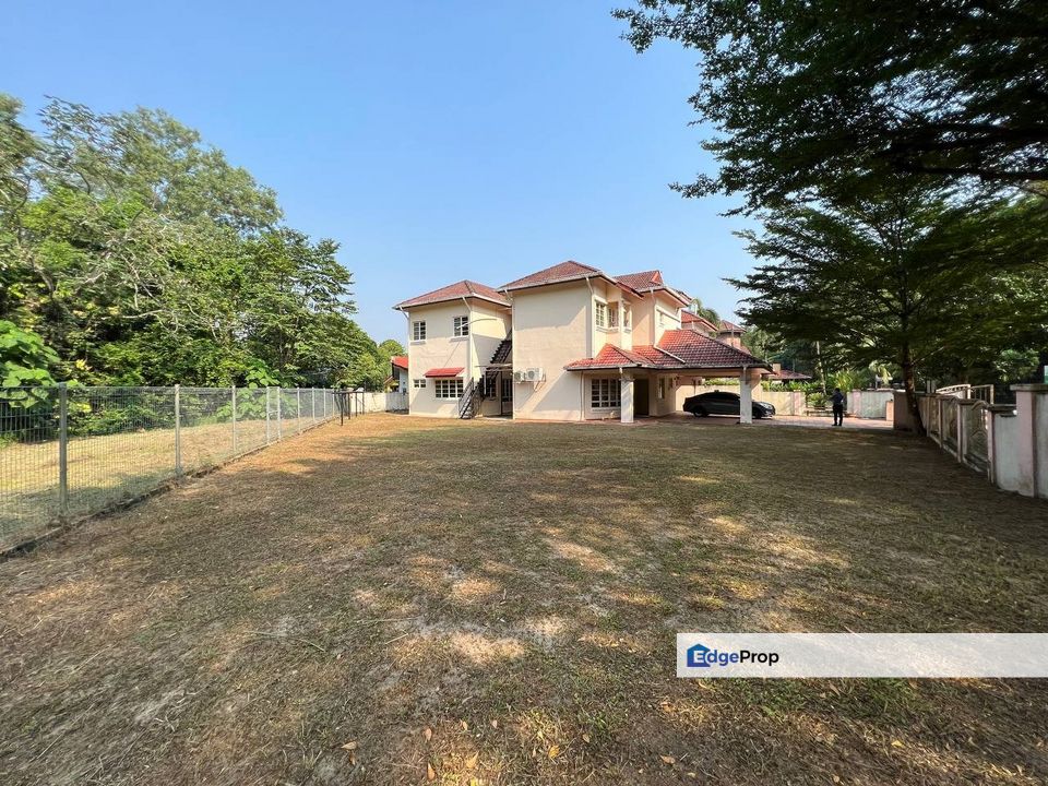 BIGGEST LAND CORNER LOT Semi D Jalan Rimba Riang Residency Seksyen 9 ...