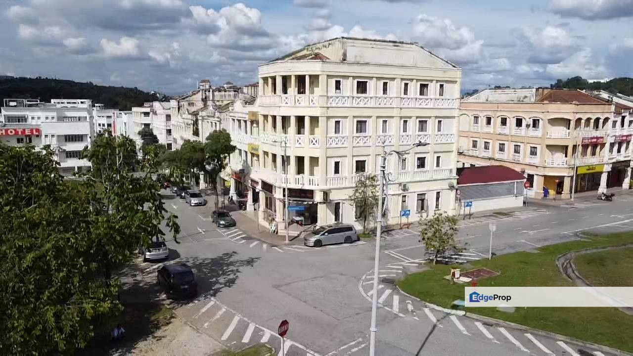 CORNER LOT 4 Storey Shoplot Shop Office Lot Jalan Diplomatik Presint 15 ...