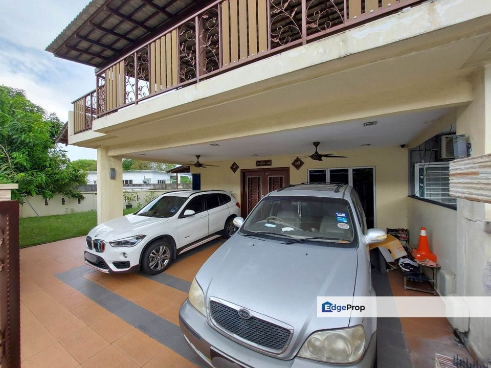 CORNER LOT Double Storey Terrace Taman Alam Indah, Seksyen 33, Shah ...