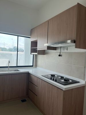 FURNISHED WITH KITCHEN CABINET | 3 Storey Terrace Residensi Sinaran Sek 25 Shah Alam for Rental ...