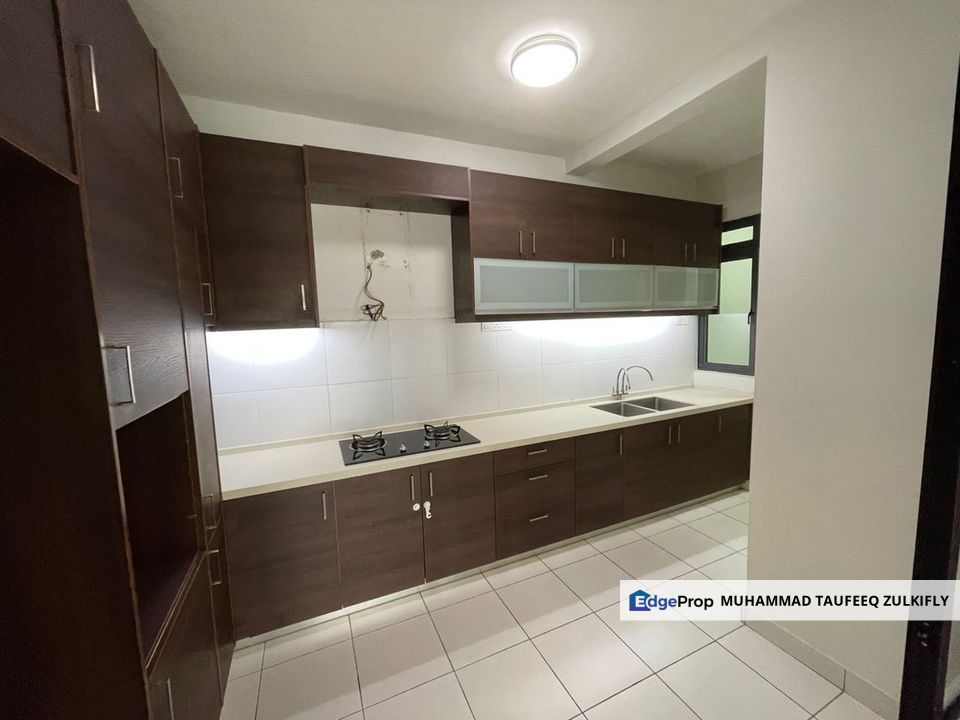Partial Furnished Metia Residence Seksyen 13 Shah Alam, High Floor Unit ...