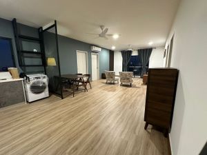 Fully Furnished Brand New High Floor Unit Huni Eco Ardence Setia Alam ...