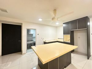 Koi Kinrara Suites Renovated for Sale @RM465,000 By NIK HAZIZULLAH ...