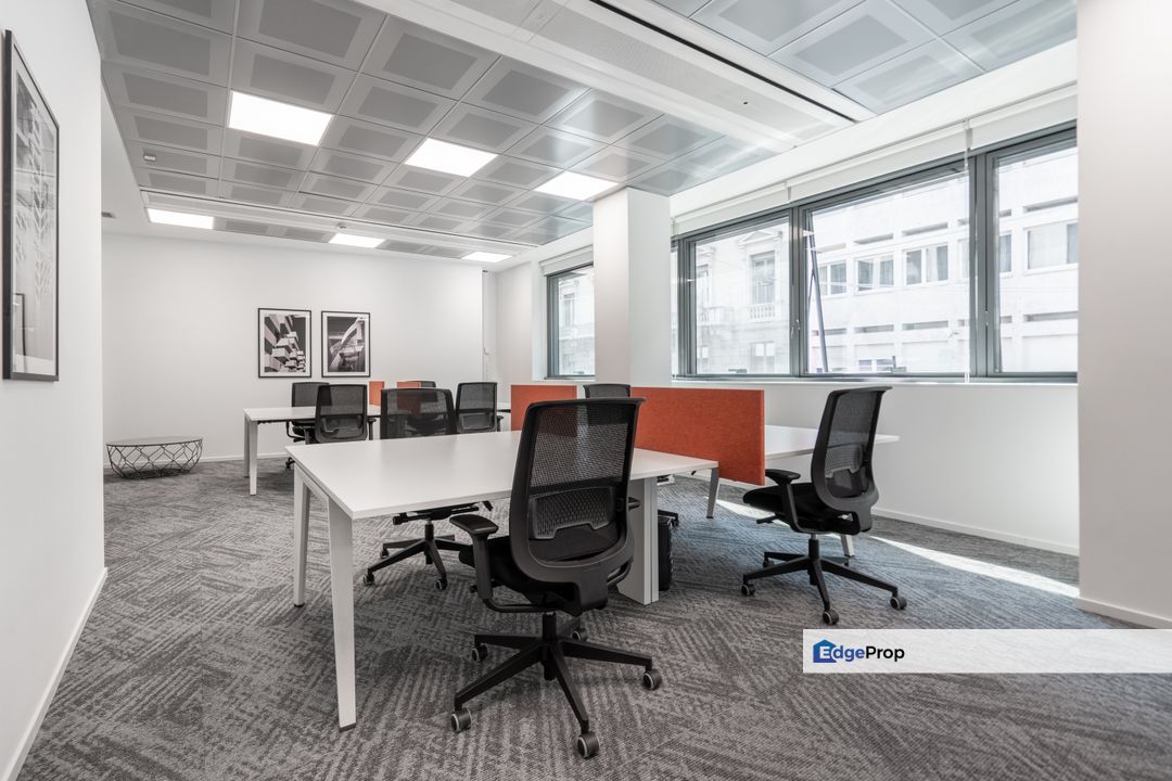 All-inclusive access to coworking space in Regus Visio Tower for Rental ...