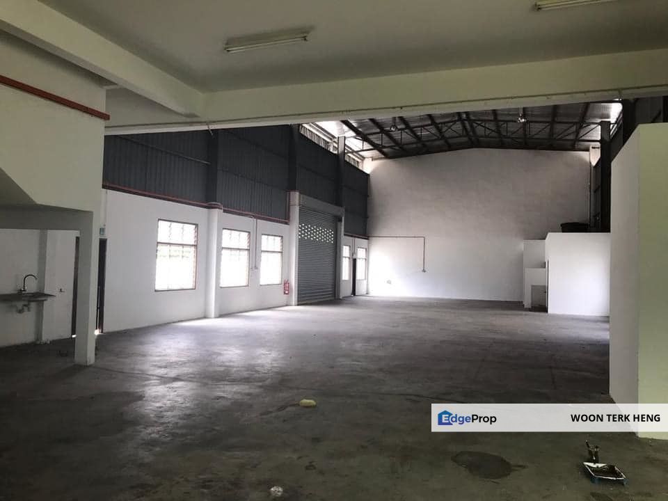 2 Storey Corner Cluster Factory Built Up 5461 Sqft , Kempas for Sale ...