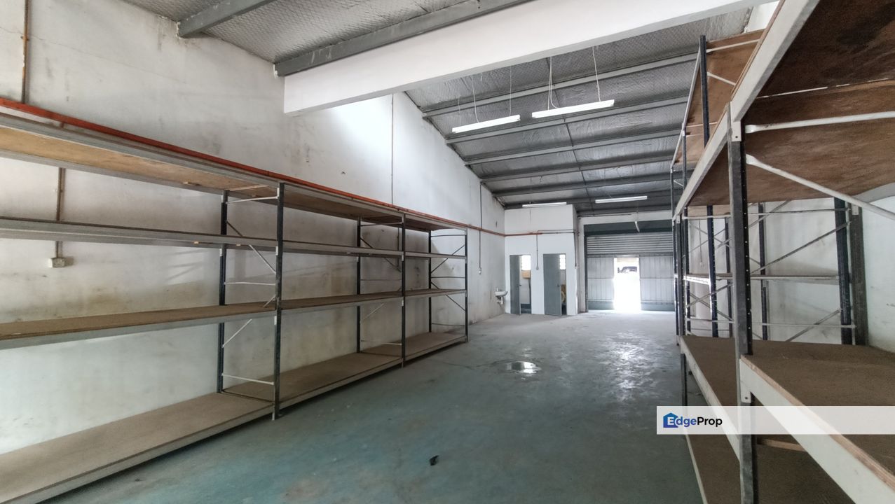 Single Storey Factory @ Bandar Bukit Puchong For Rent for Rental @RM4 ...