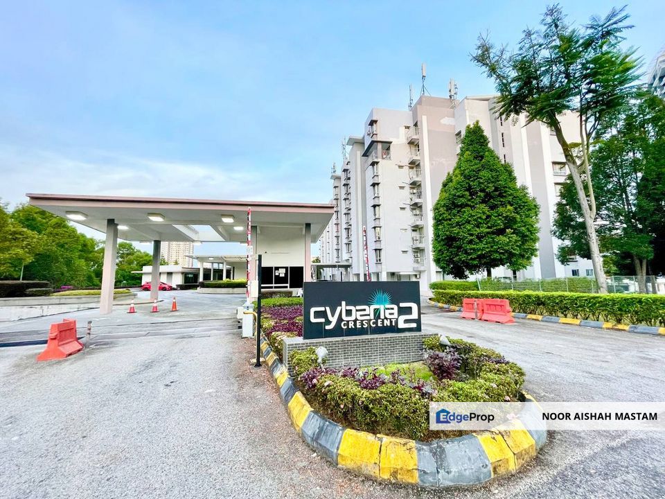 SEMI-FURNISHED Cyberia Crescent 2 Condominium, Cyberjaya for Sale ...