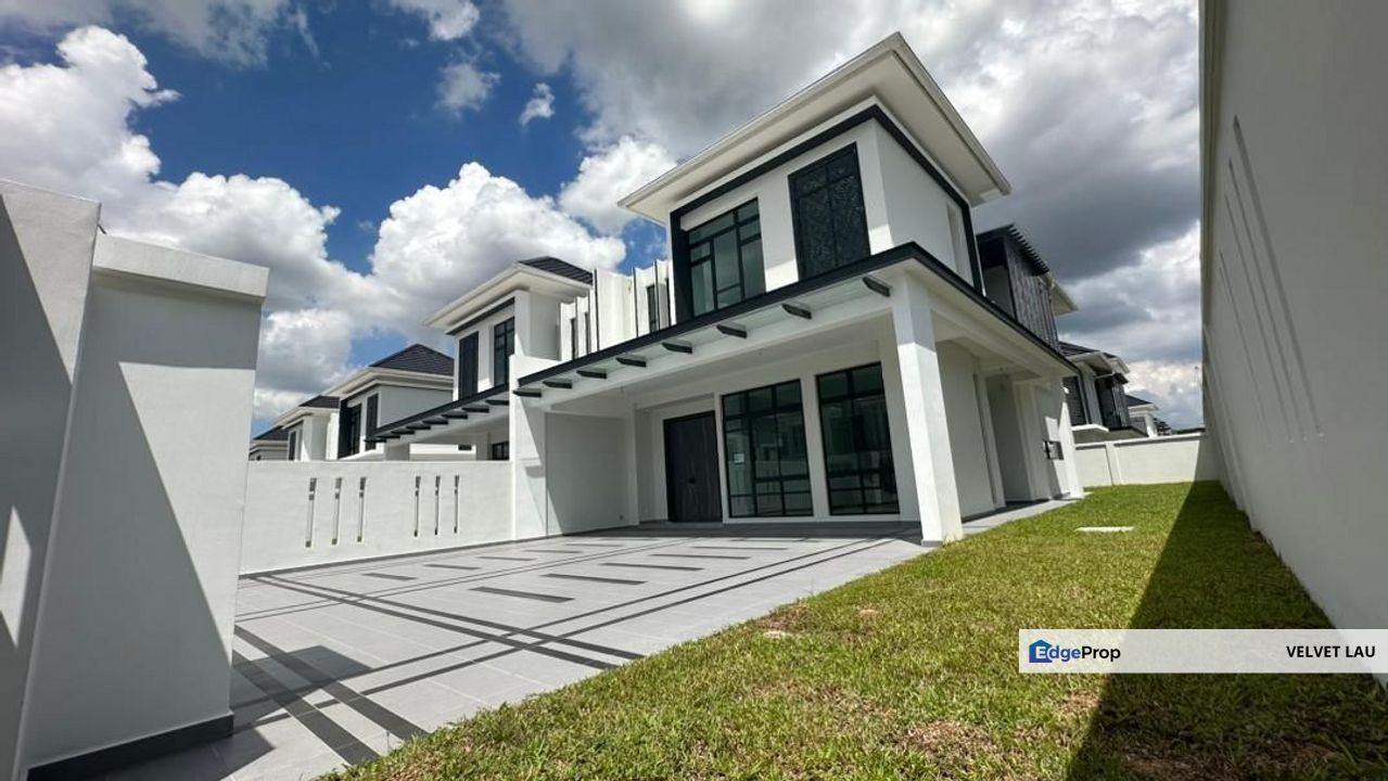 Alocasia Residence @ Setia Tropika 2 Storey Semi-D For Sale for Sale ...