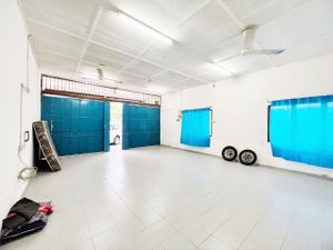 SINGLE STOREY SHOP for Sale @RM450,000 By JIMMY KOOY | EdgeProp.my