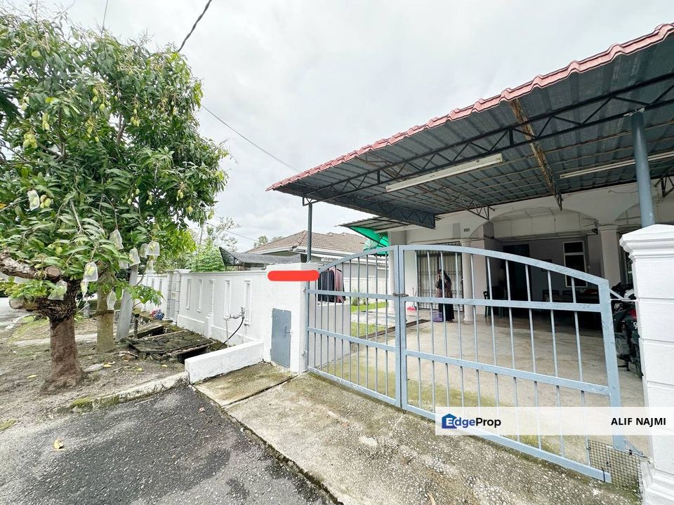 FOR SALE: Double Storey Semi D Taman Desa Ixora Senawang, 2nd unit for ...