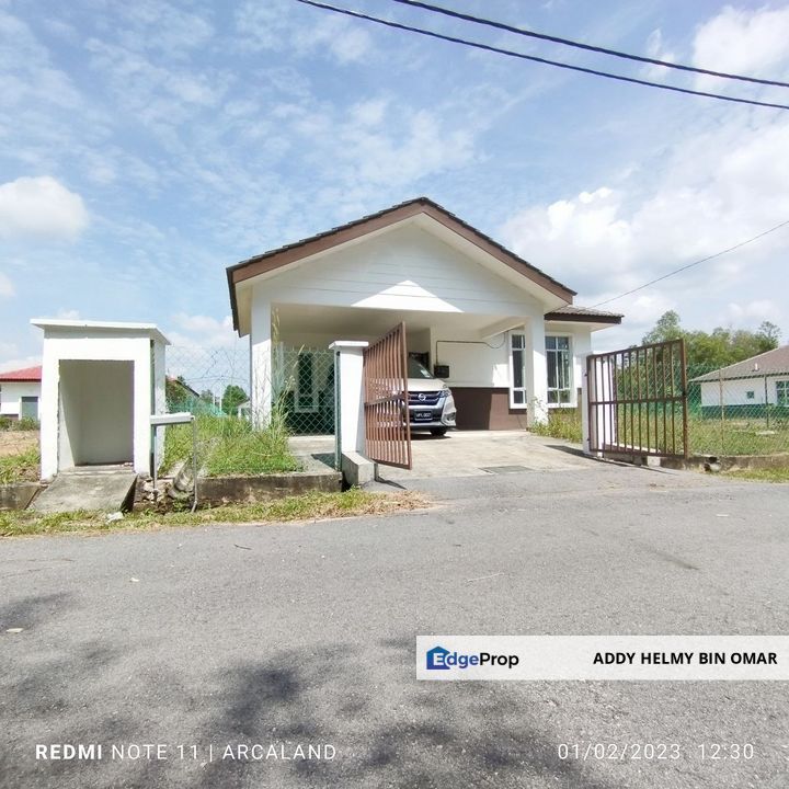 SPACIOUS Single Storey Bungalow at Mahkota Hills Lenggeng for Sale ...