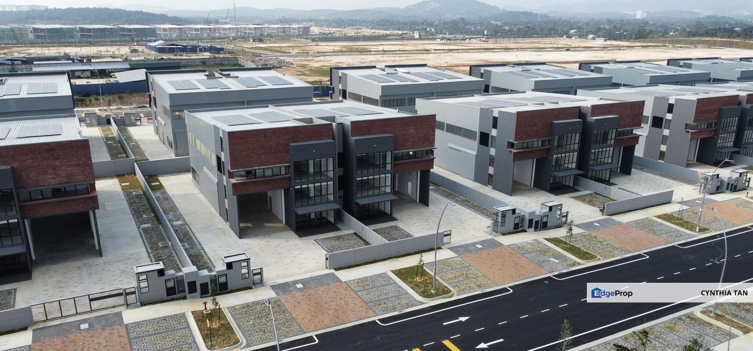 Elmina 3 Storey Semi D Factory Warehouse for Sale for Sale @RM6,000,000 ...