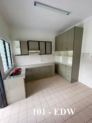 Partially Furnished 2 Storey House @ Bukit Rimau Kota Kemuning Shah ...