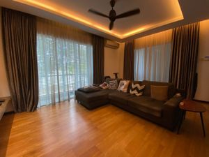 Bandar Bukit Raja Delora Facing Lake View Fully Renovated 2.5 Storey ...