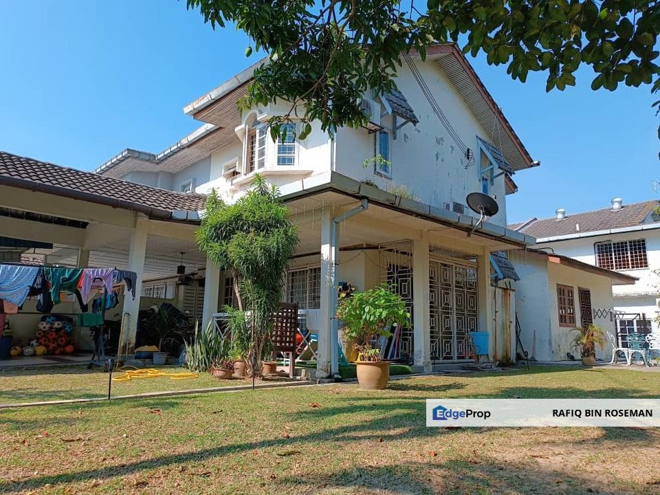 Corner Lot Double Storey Taman Impian Jaya Saujana Impian Kajang for ...