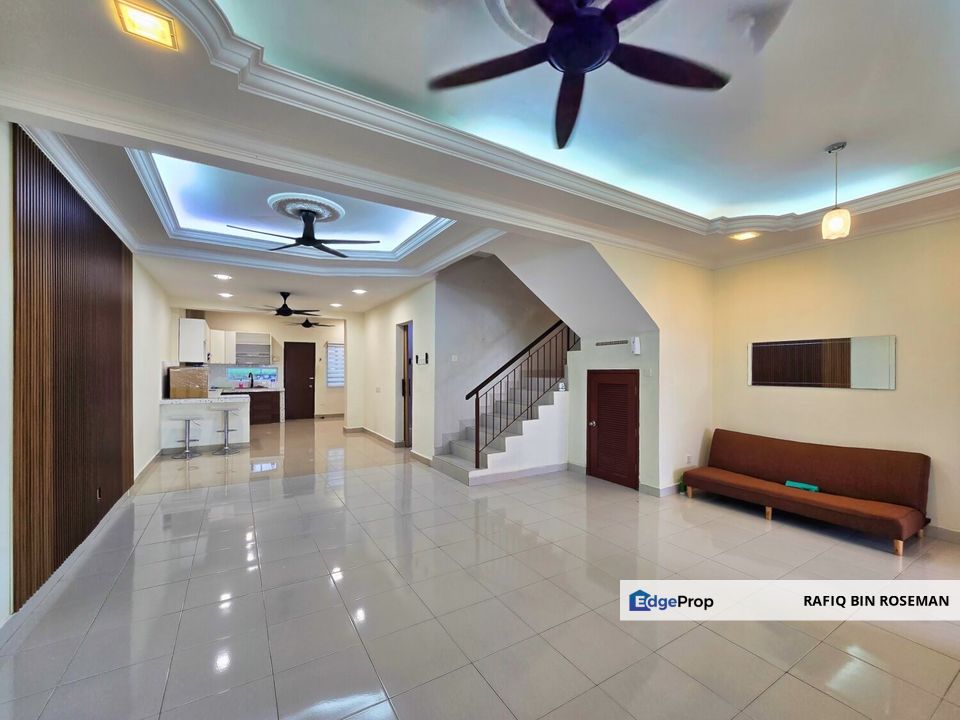 Double Storey Taman Pelangi Semenyih 2 Oakberry for Sale @RM490,000 By ...