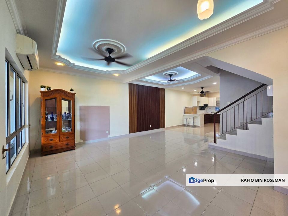 Double Storey Taman Pelangi Semenyih 2 Oakberry for Sale @RM490,000 By ...