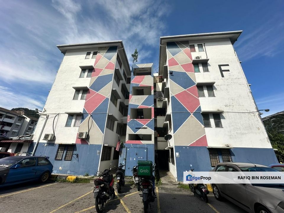 Groundfloor Flat Pinggiran Batu Caves for Sale @RM180,000 By RAFIQ BIN ...