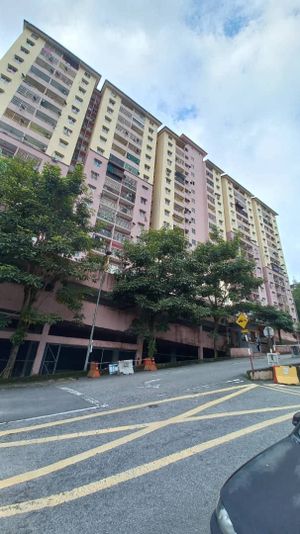 Apartment Permai Prima Ampang for Sale @RM250,000 By RAFIQ BIN ROSEMAN ...