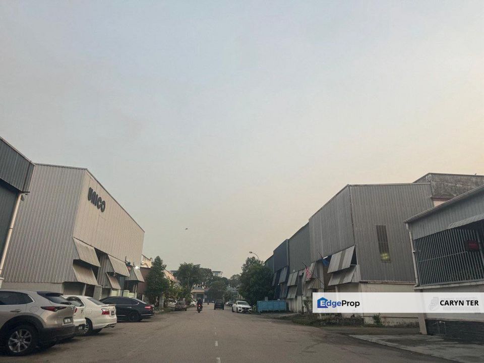 Tạman Tan Sri Yaacob 1.5 Storey Factory for Sale @RM1,550,000 By CARYN ...