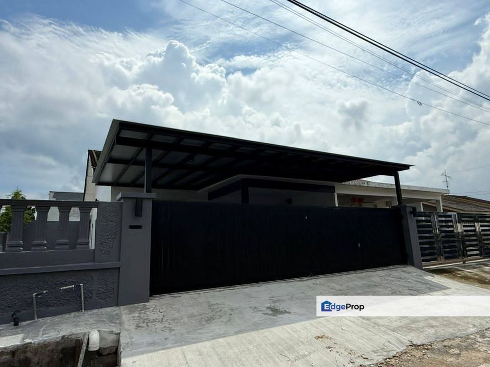 Single Storey Semi D House @ 92 Jalan Bunga Kekwa, Taman Bunga Raya ...