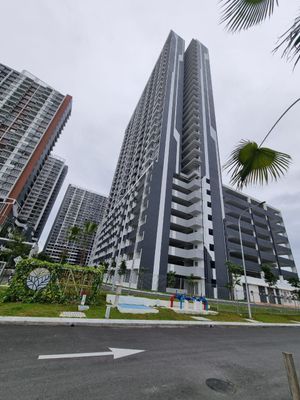 Pangsapuri Idaman Abadi, Persiaran Tropicana Heights, Semenyih ...