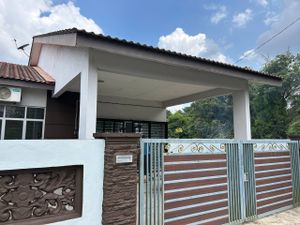 SEMI D DI TAMAN SRI MAHKOTA MAKMUR, BATU 12 KUANTAN UNTUK DI JUAL ...