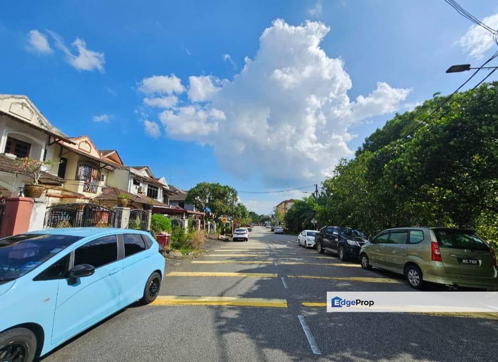 Taman D Utama Johor Bahru @ Double Storey Terrace House for Sale @RM668 ...