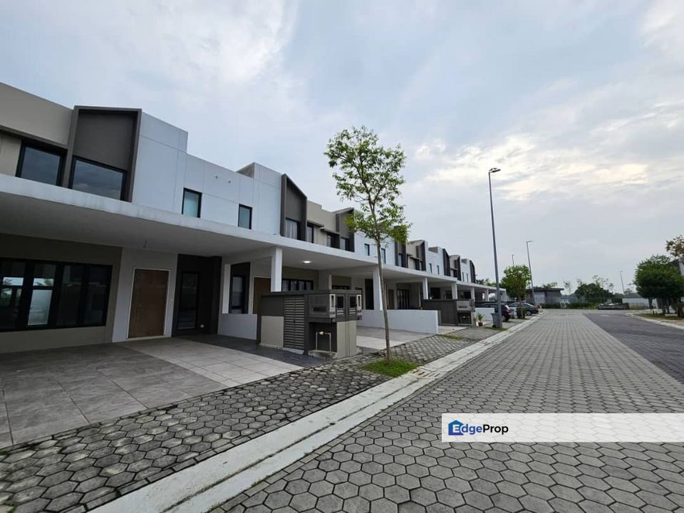 Sunway Citrine Lakehomes Iskandar Puteri @ Double Storey Terrace House ...