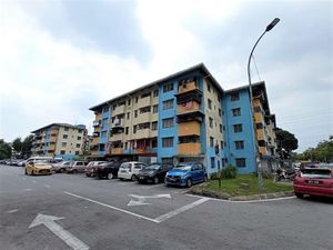 FLAT PKNS SEKSYEN 20 FOR SALE for Sale @RM150,000 By LOUIS SOW ...