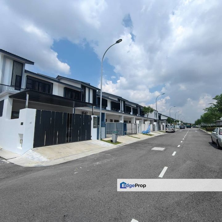 Austin Crest Ruby Phase 3 @ Double Storey End Lot House for Sale @RM780 ...
