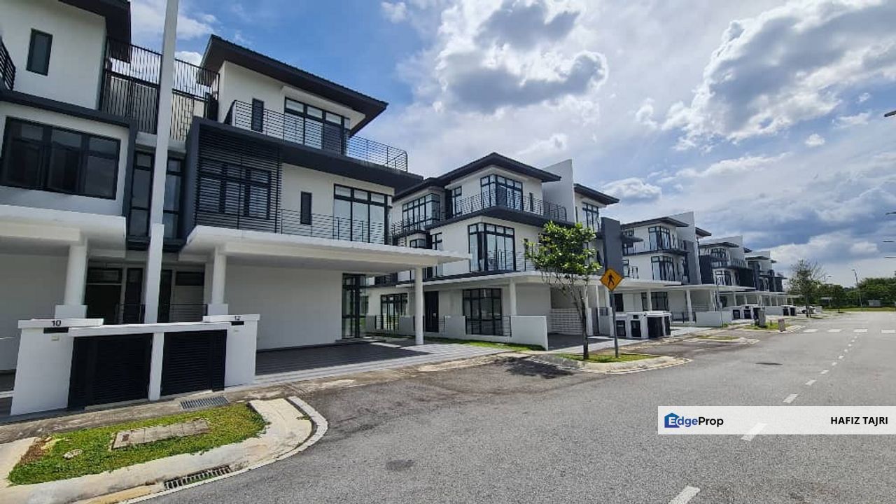 For Sale Three Storey Semi-D Senna Residence Presint 12 Putrajaya for ...