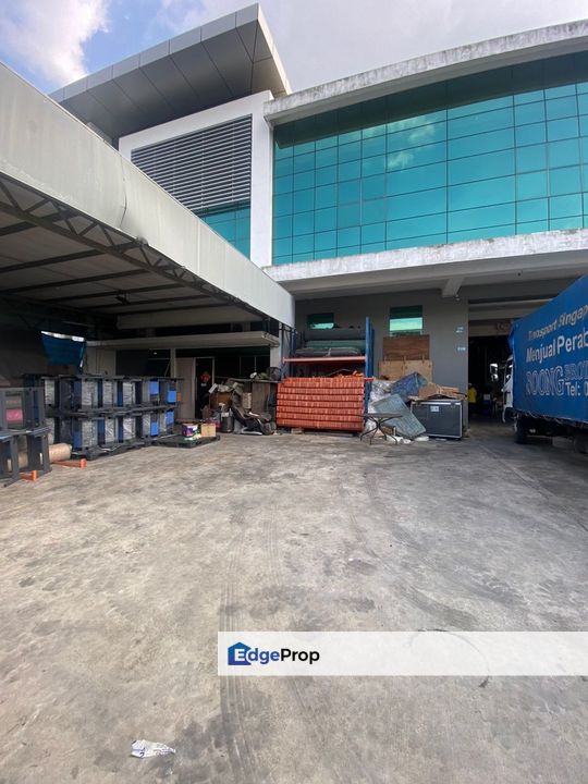 Desa Cemerlang Frontier Industrial Park 1.5 Storey Semi Detached ...