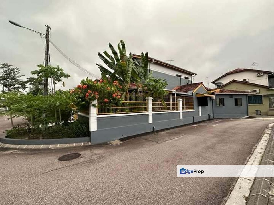 Taman Molek Prime @ JB 1.5 Storey Renovated Fully Extended Terrace ...