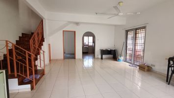 Bercham Double Storey House For Rent for Rental @RM900 By QUEENNIE SOO ...