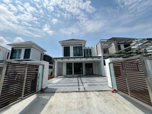 Taman Setia Tropika Johor Bahru Double Storey Semi D Terrace House For ...