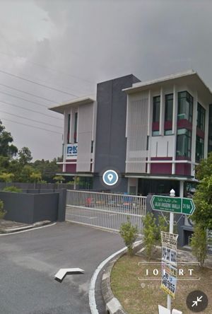 Nicely Renovated!! 3 Storey Bungalow Shop Office with lift @ Jalan ...