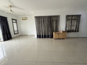 Sky Vista Residency Condo For Sale [1450sf] KLCC View for Sale @RM650 ...
